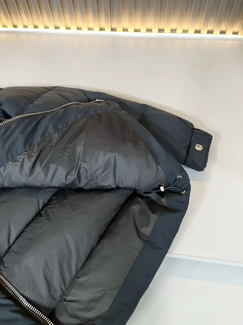 Cut-rate Loro Piana Down Jackets