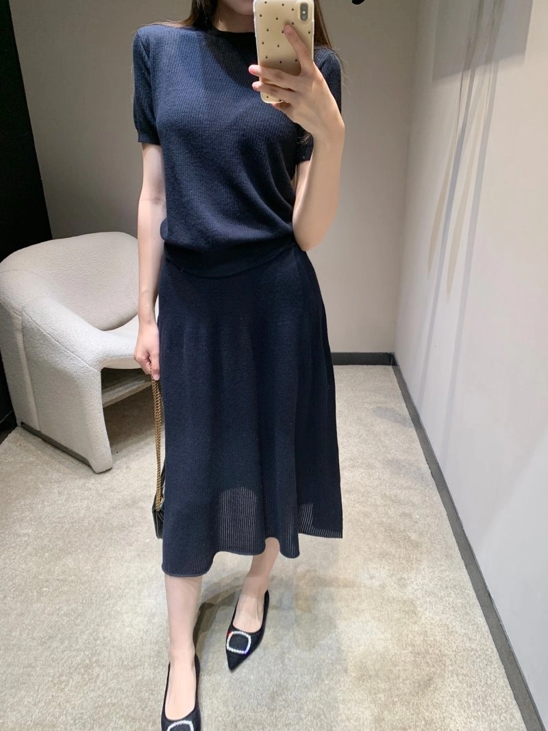 Accurate model Loro Piana Dress Suits