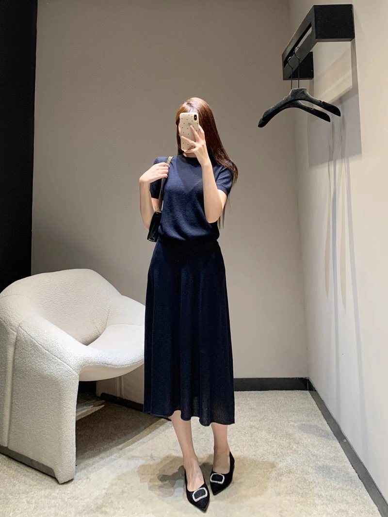 Accurate model Loro Piana Dress Suits