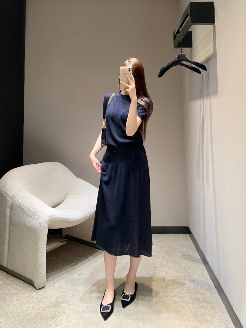 Accurate model Loro Piana Dress Suits
