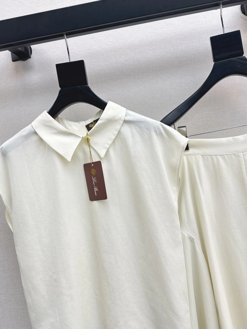 Reasonably priced Loro Piana Dress Suits