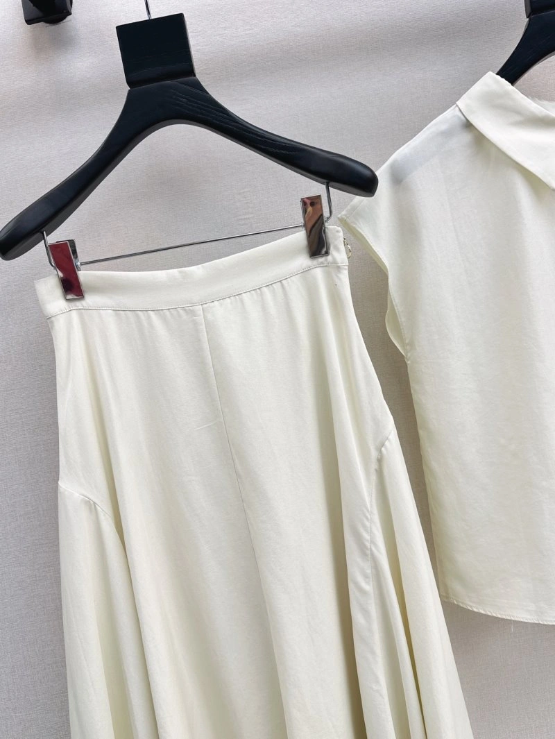Reasonably priced Loro Piana Dress Suits