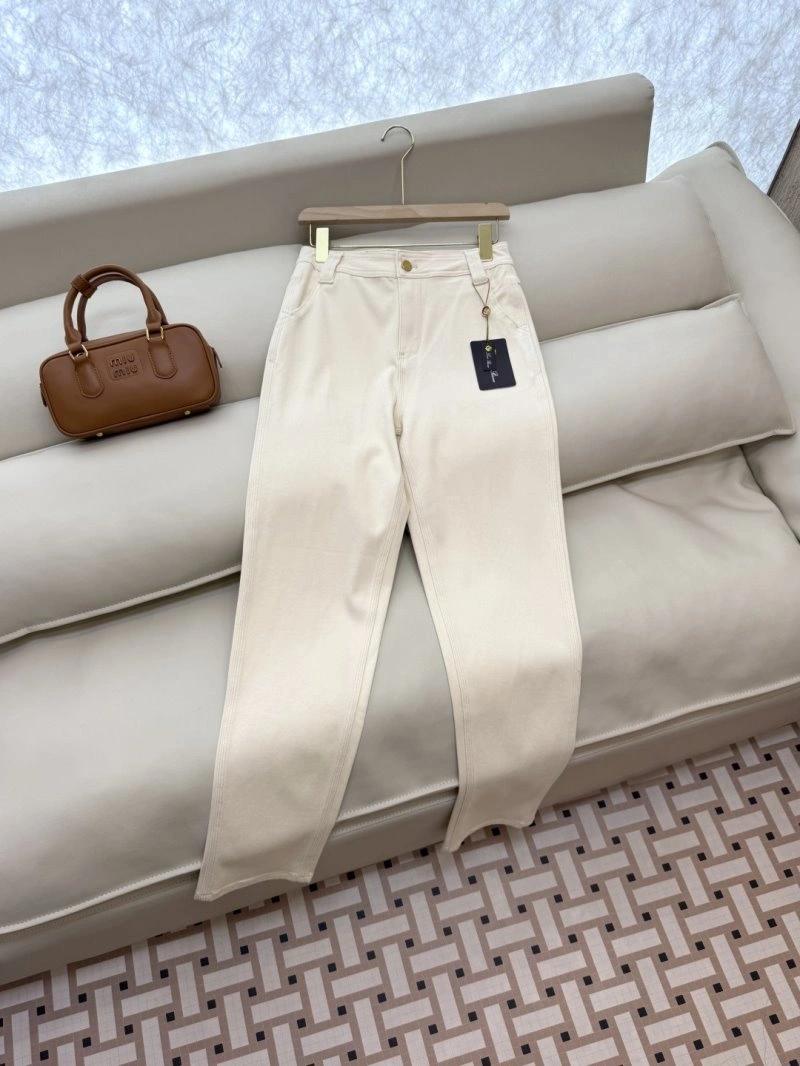 Cut-rate Loro Piana Jeans