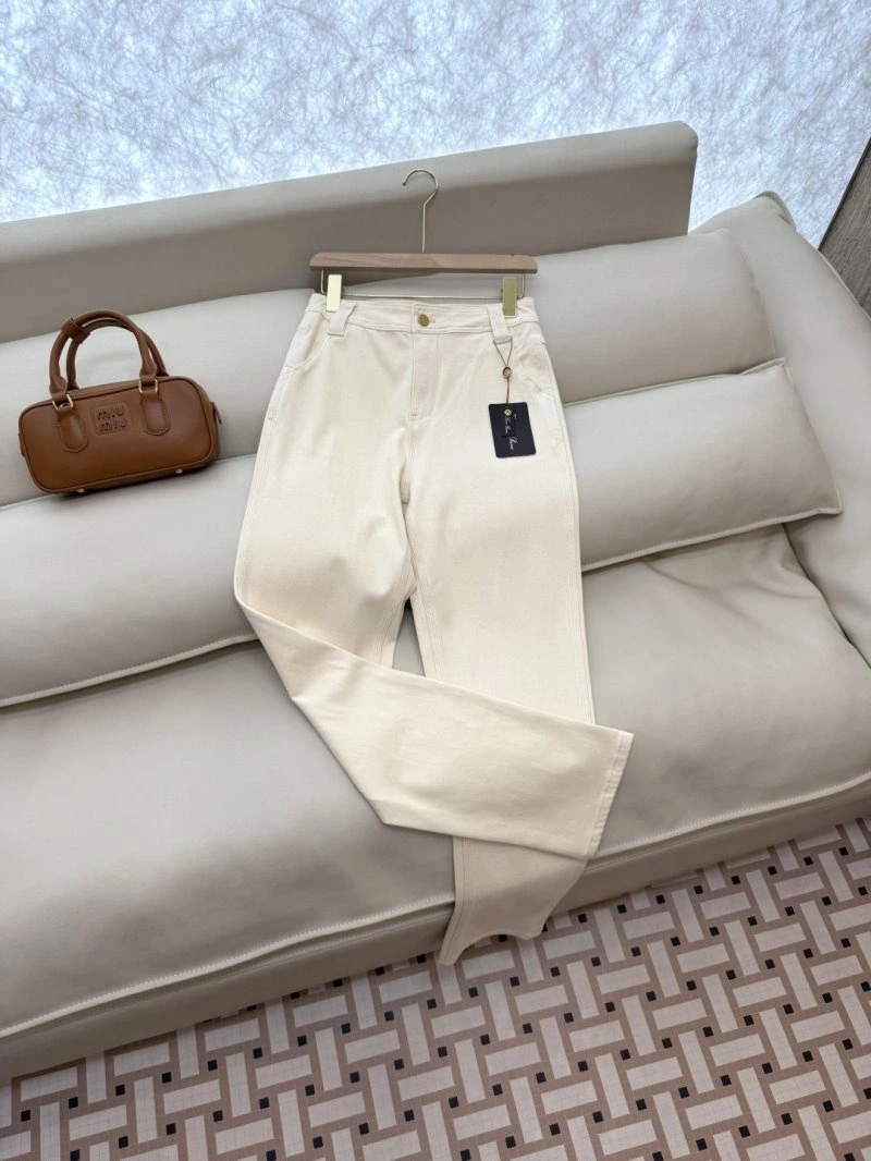 Cut-rate Loro Piana Jeans