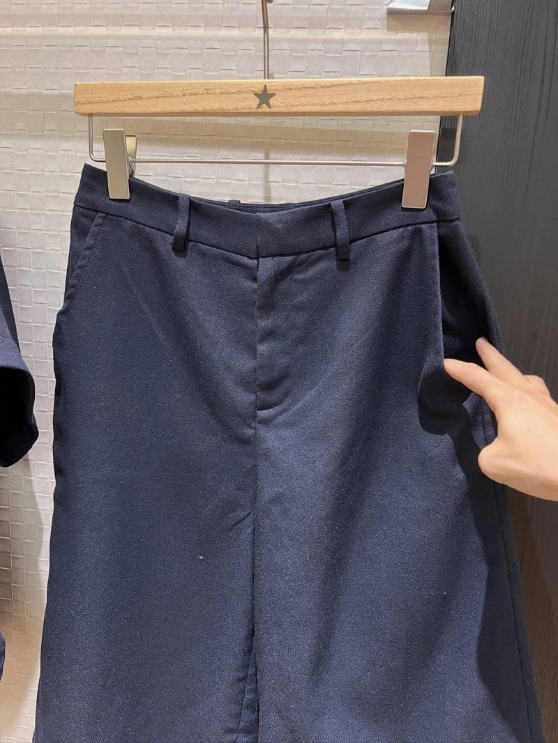 Accurate model Loro Piana Long Suits