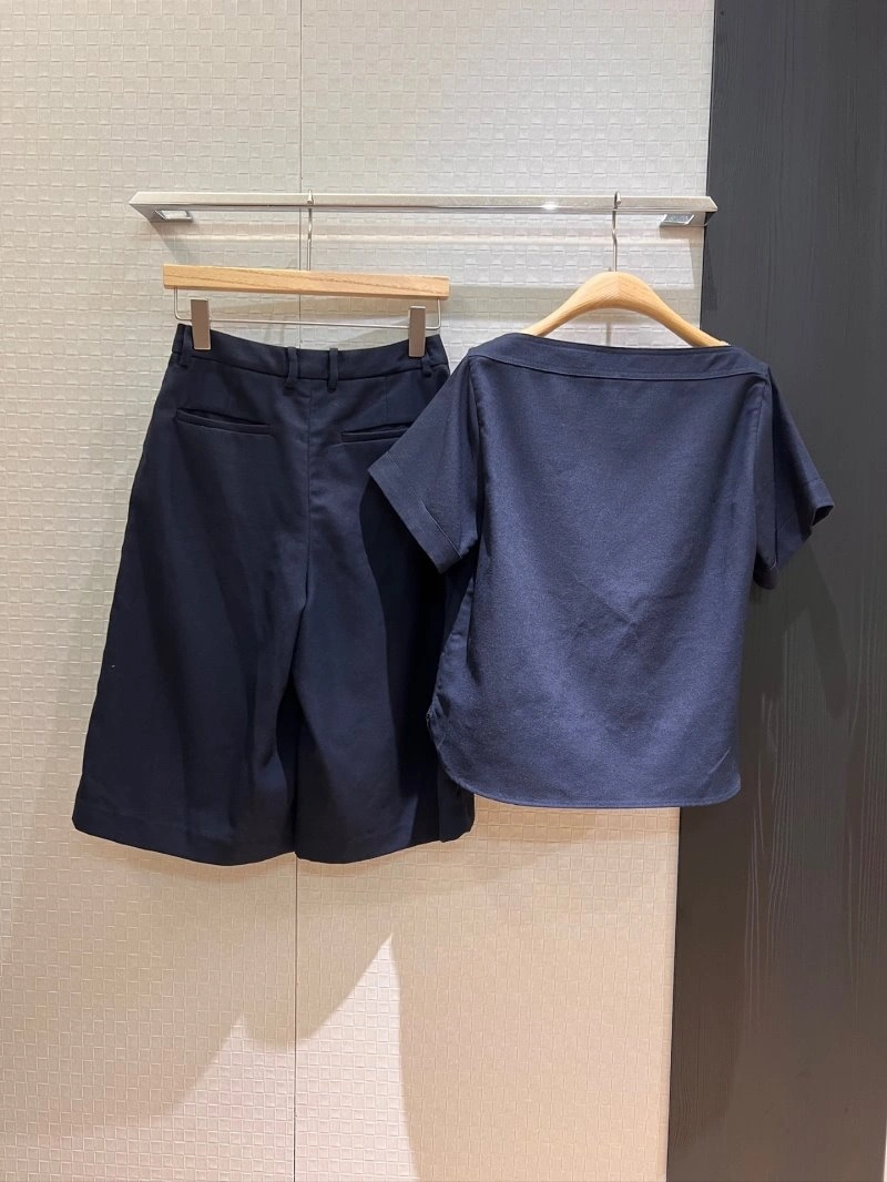 Accurate model Loro Piana Long Suits