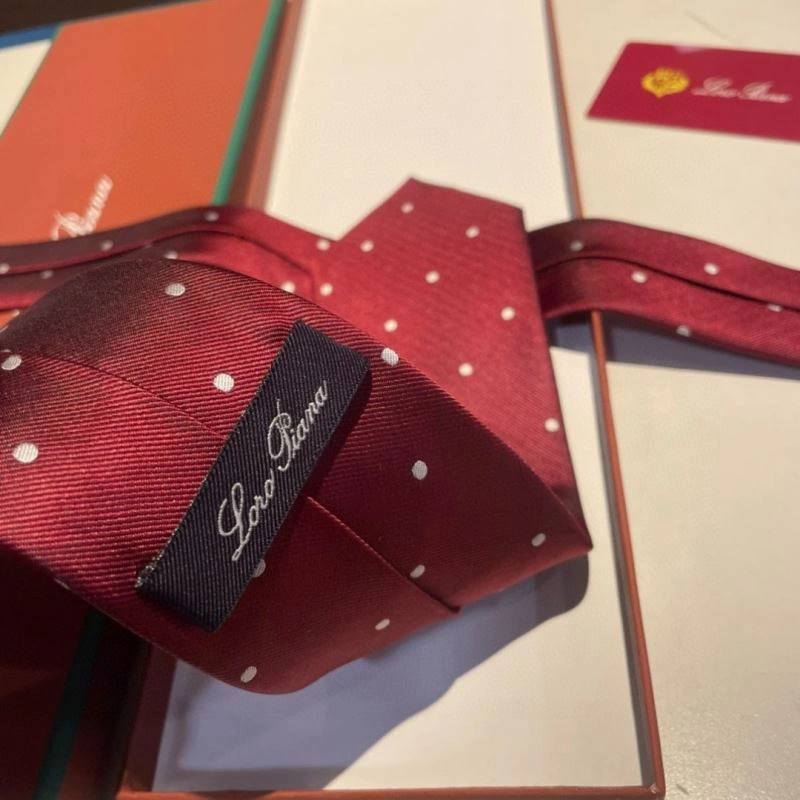 Low-cost Loro Piana Neckties