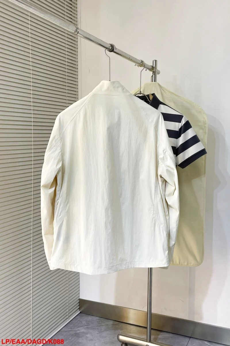 Top match Loro Piana Outwear
