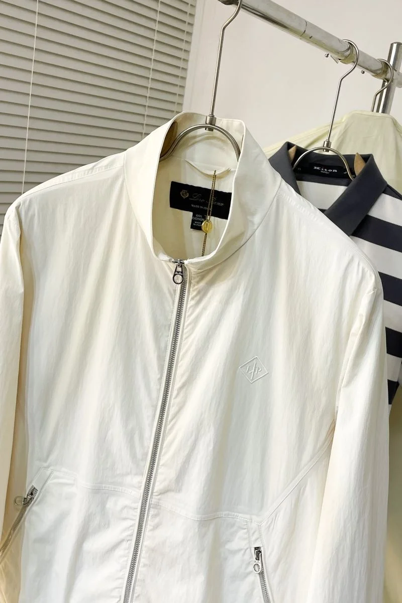 Top match Loro Piana Outwear