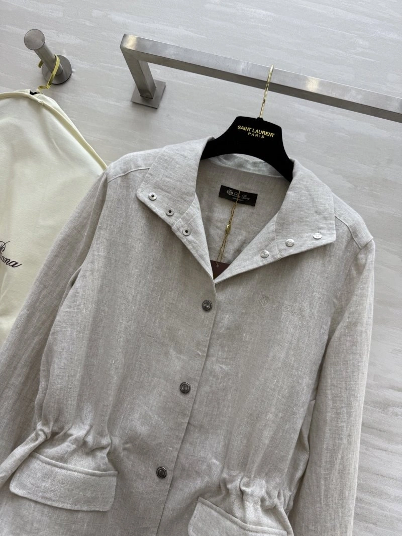 Low-cost Loro Piana Outwear