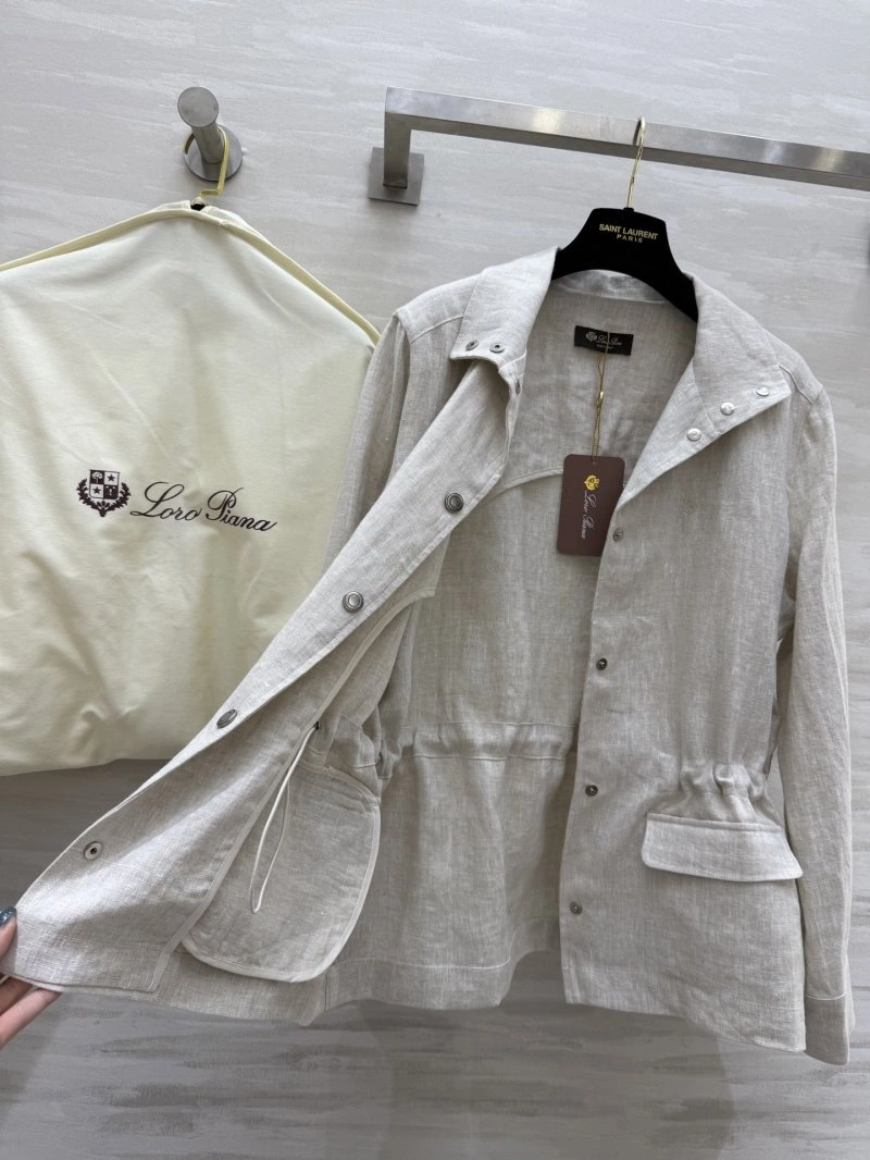 Low-cost Loro Piana Outwear