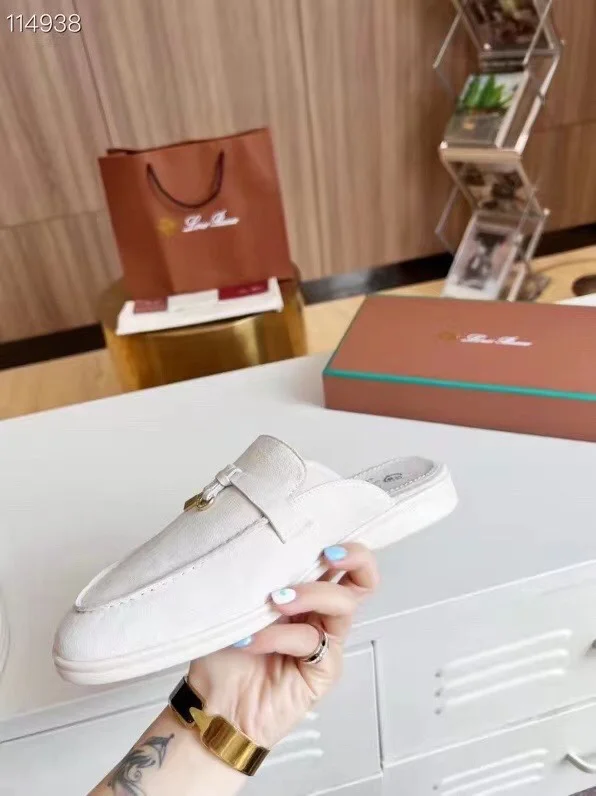 Factory-made Loro Piana Sandals