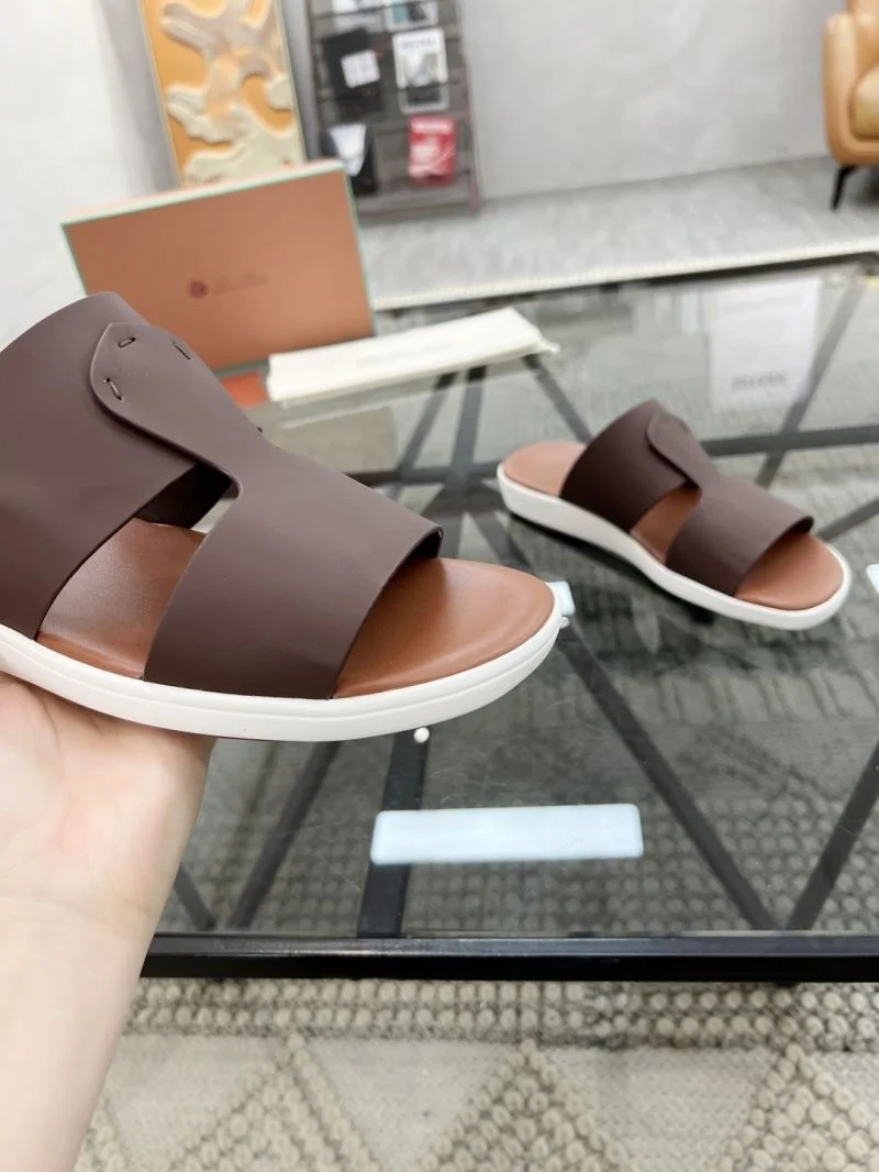 Low-cost Loro Piana Sandals