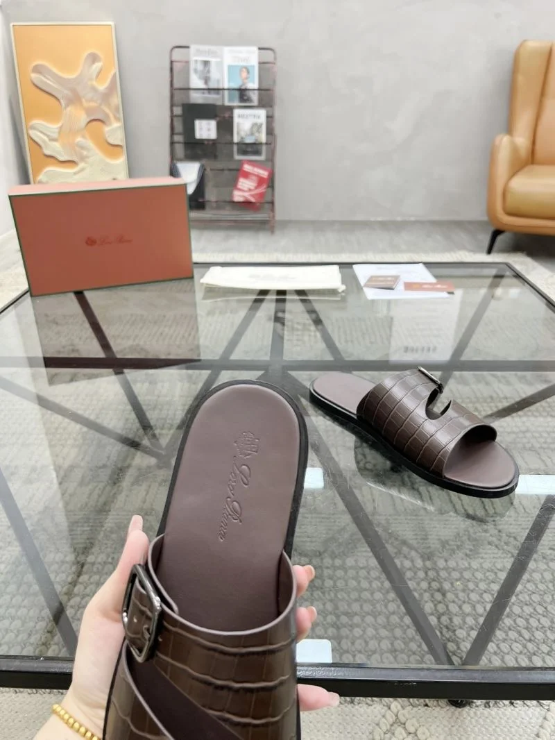 Accurate model Loro Piana Sandals