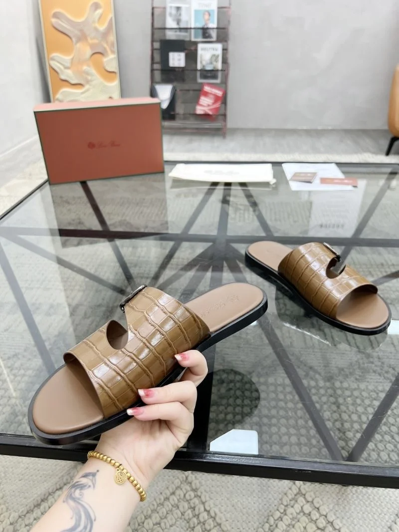 Accurate model Loro Piana Sandals