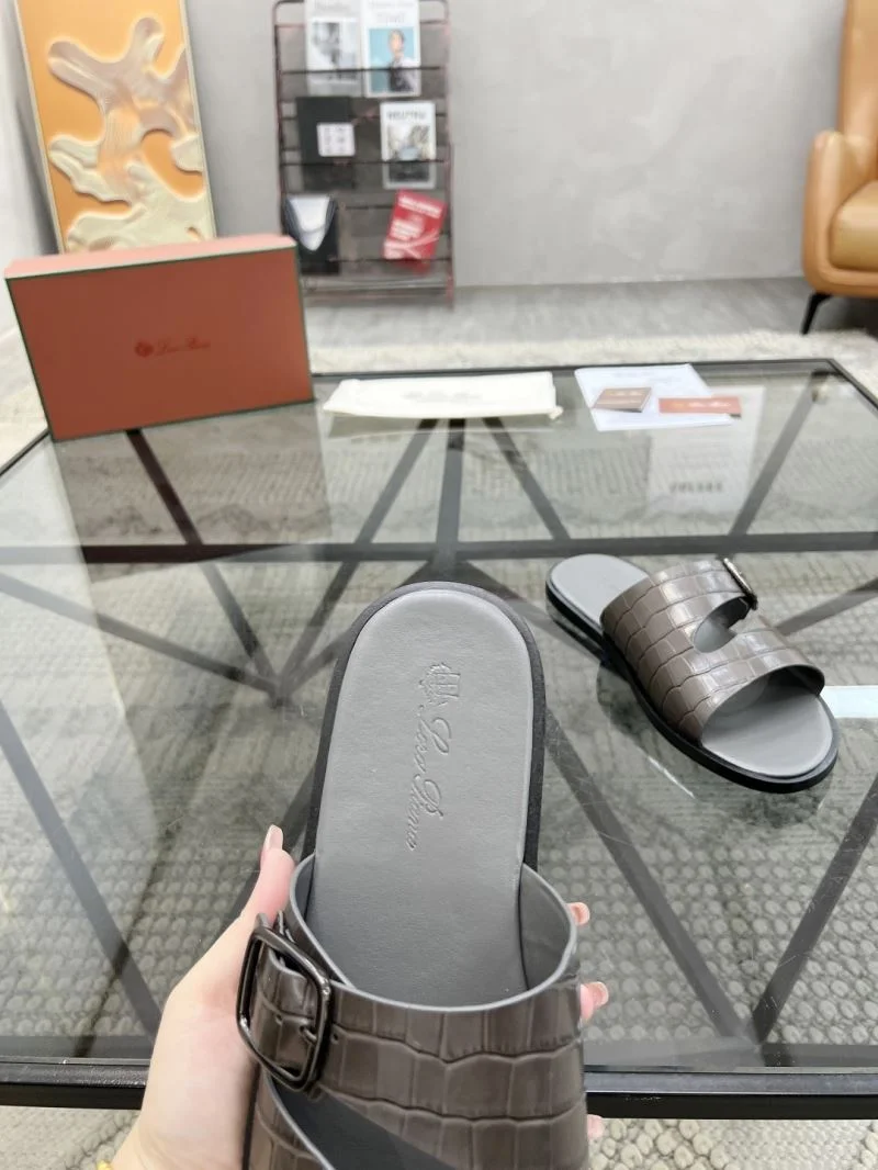 Accurate model Loro Piana Sandals