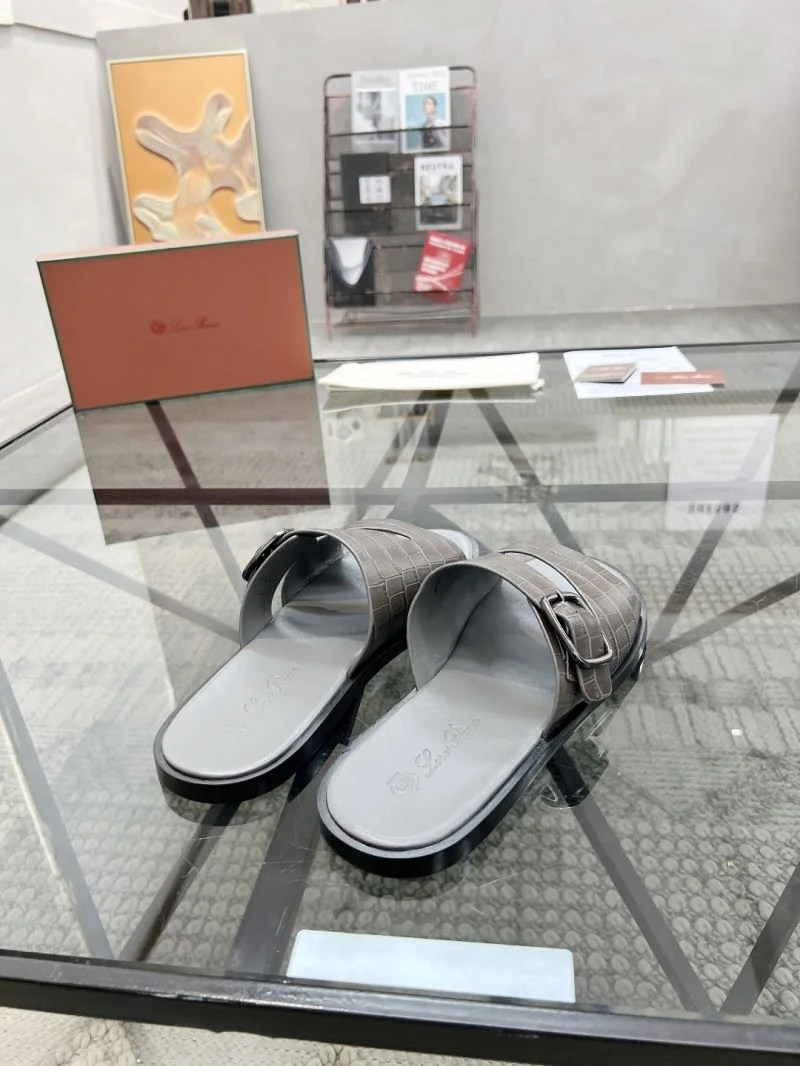 Accurate model Loro Piana Sandals