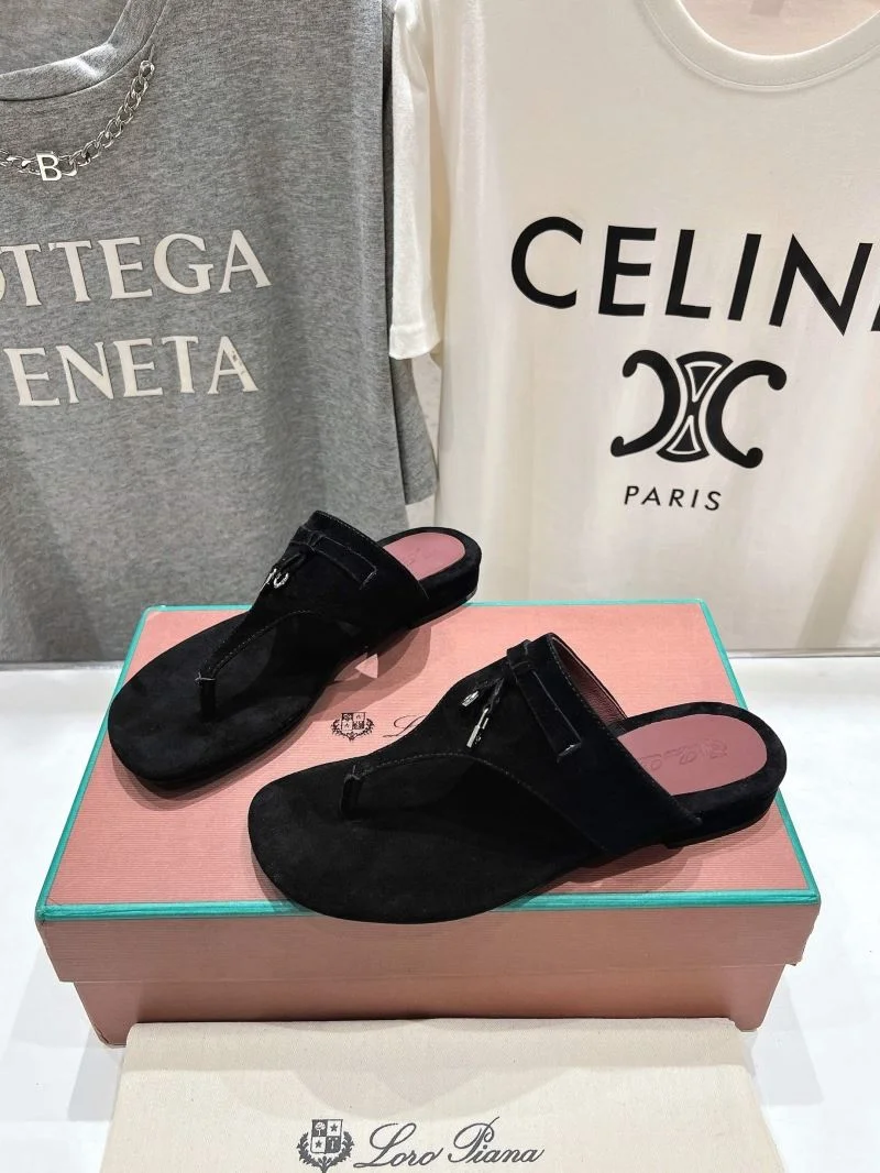 Bargain Loro Piana Sandals