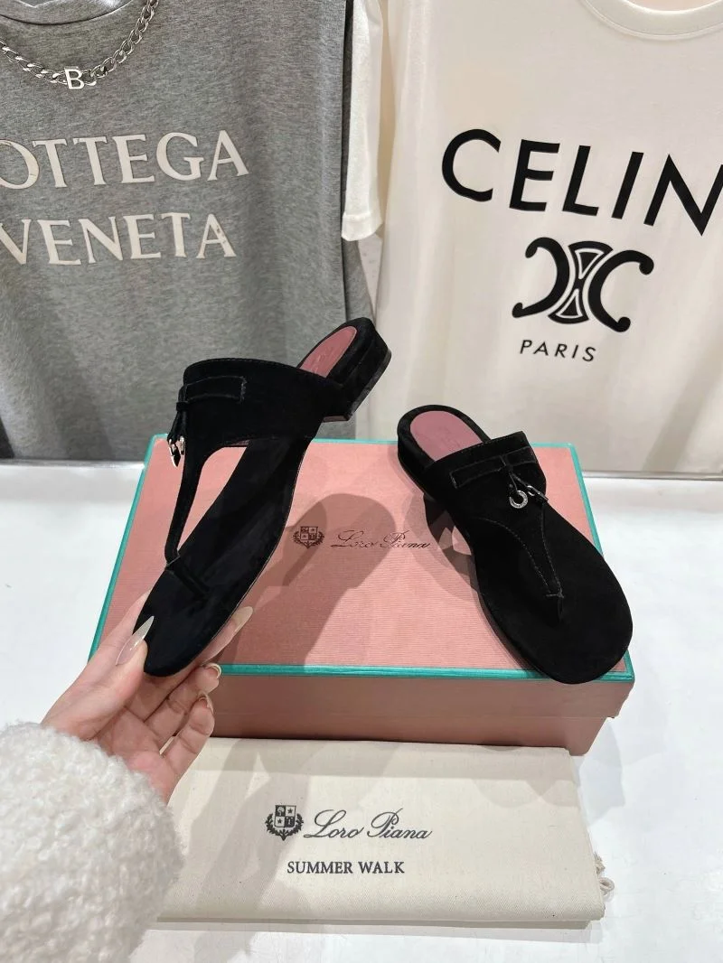 Bargain Loro Piana Sandals