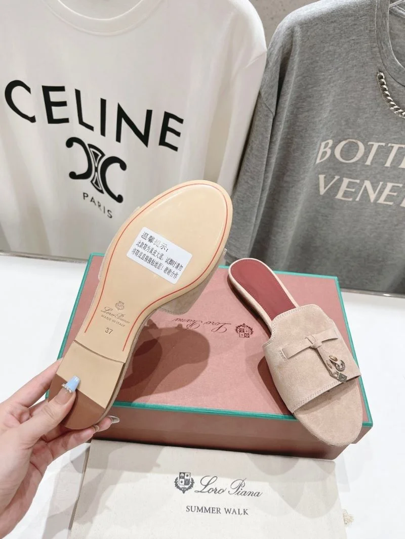 Bargain Loro Piana Sandals
