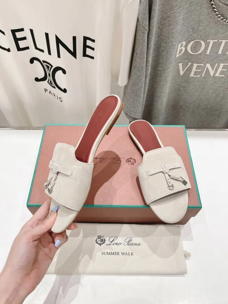 Economical Loro Piana Sandals