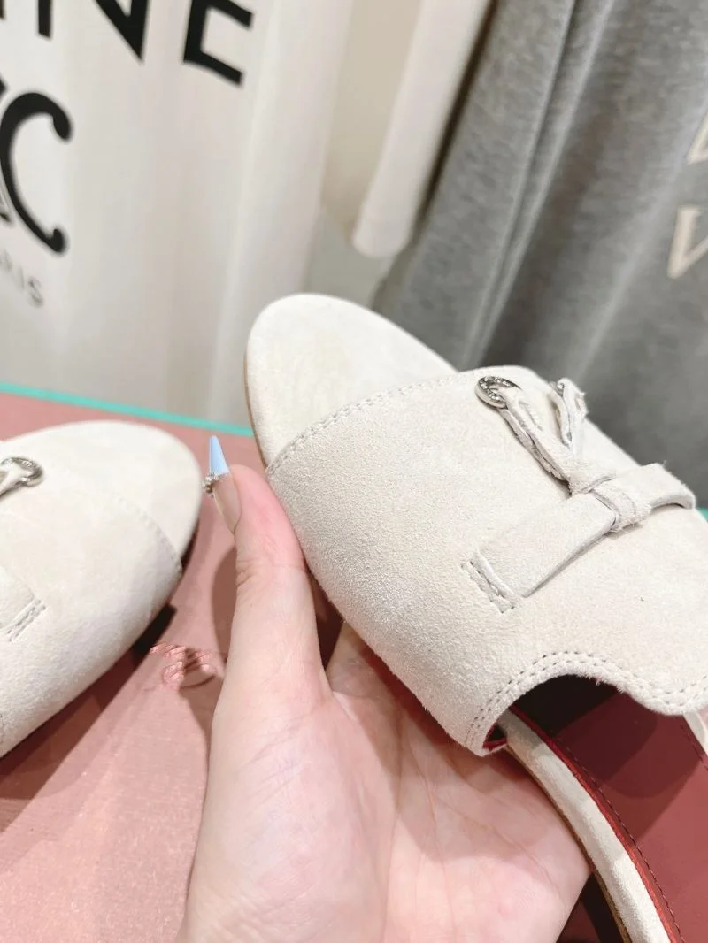 Economical Loro Piana Sandals