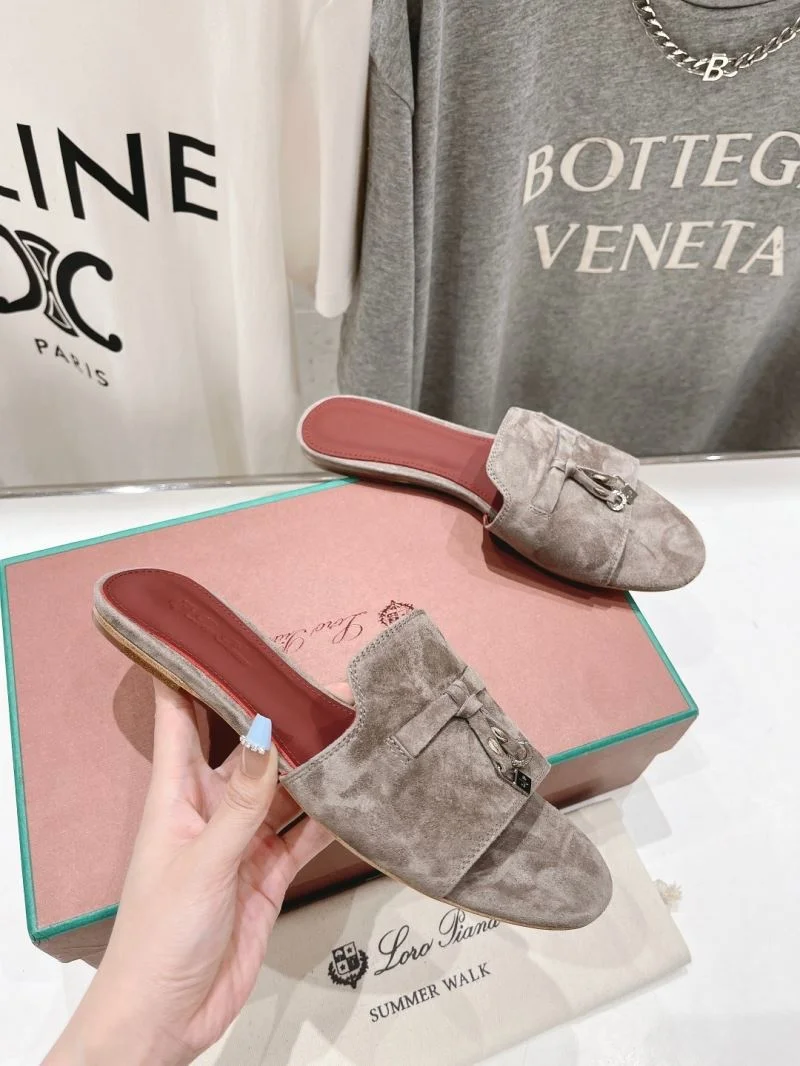 Bargain Loro Piana Sandals