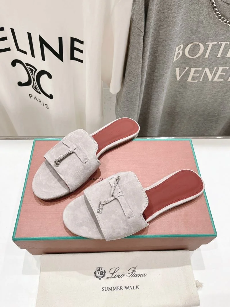 High fidelity Loro Piana Sandals