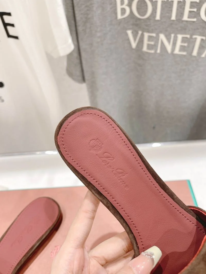 Precise copy Loro Piana Sandals
