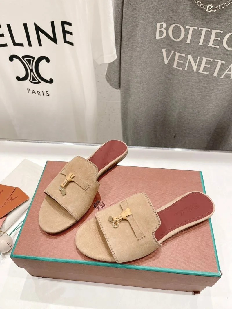 Precise copy Loro Piana Sandals