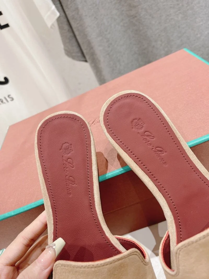 Precise copy Loro Piana Sandals