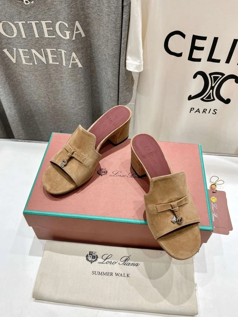 Exact replica Loro Piana Sandals