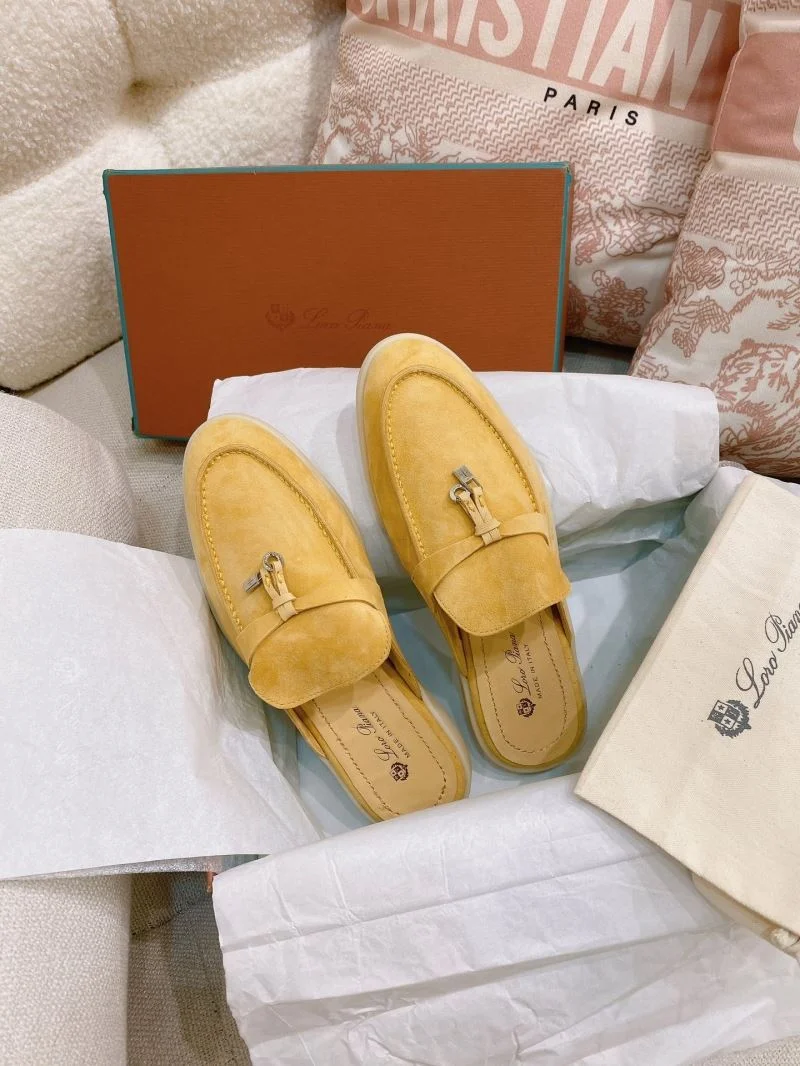 Precise copy Loro Piana Sandals