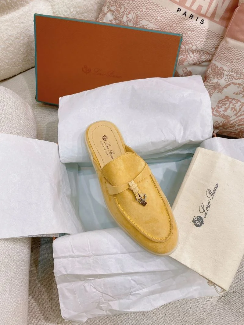 Precise copy Loro Piana Sandals