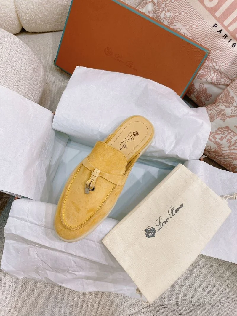 Precise copy Loro Piana Sandals