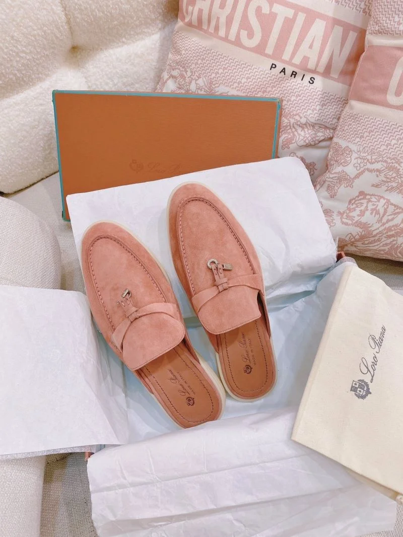 Top mirror Loro Piana Sandals