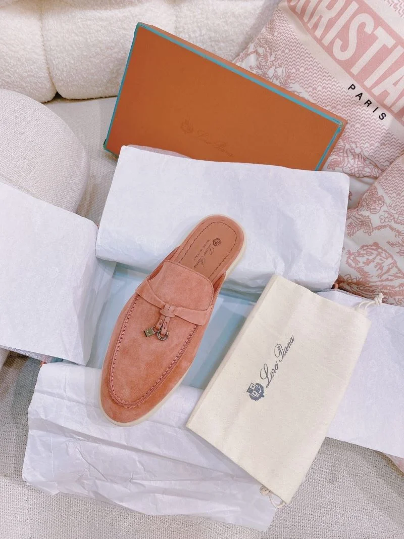 Top mirror Loro Piana Sandals