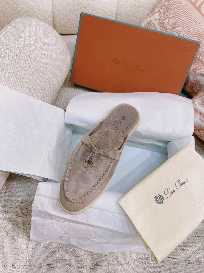 Accurate model Loro Piana Sandals