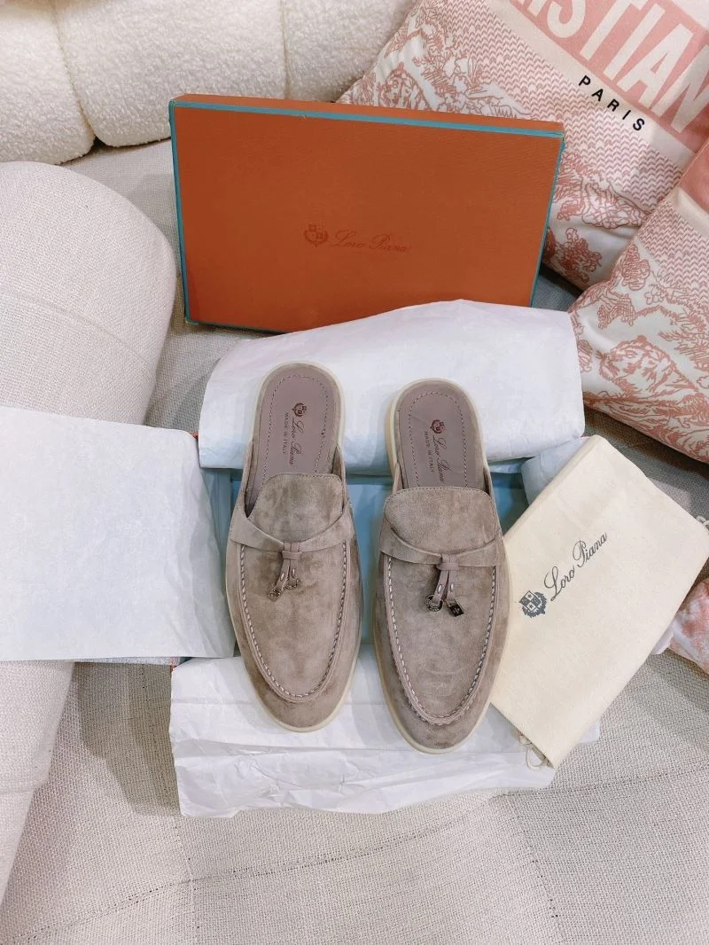 Accurate model Loro Piana Sandals