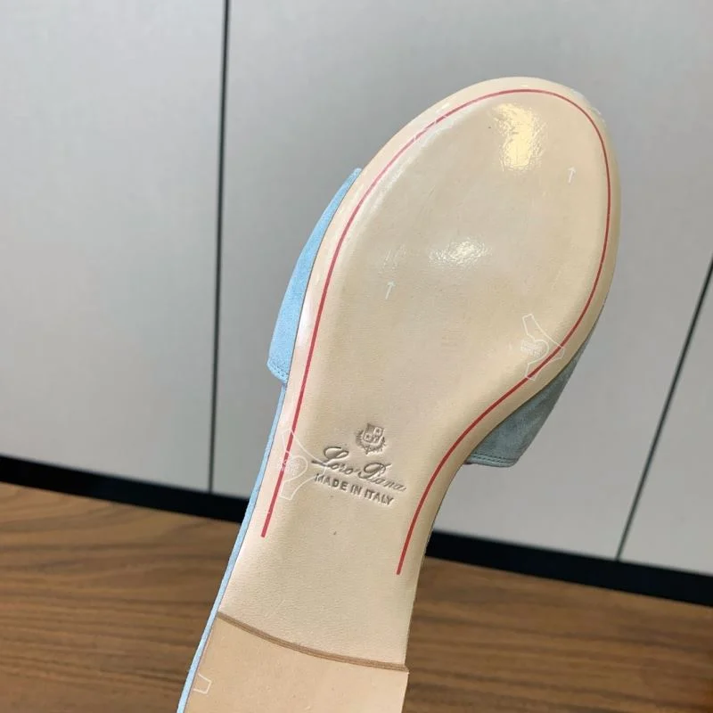 Exact replica Loro Piana Sandals