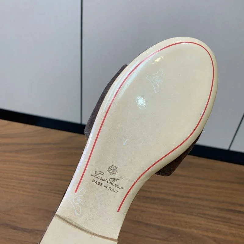 Precise copy Loro Piana Sandals