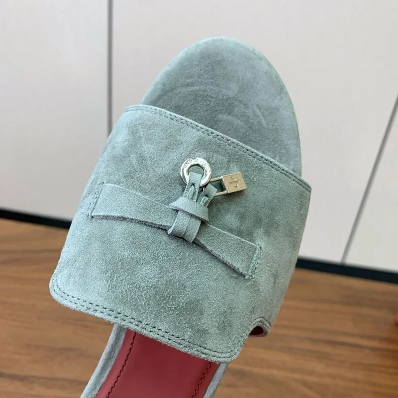 Exact replica Loro Piana Sandals