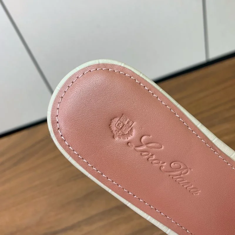 Bargain Loro Piana Sandals
