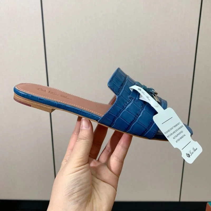 Bargain Loro Piana Sandals
