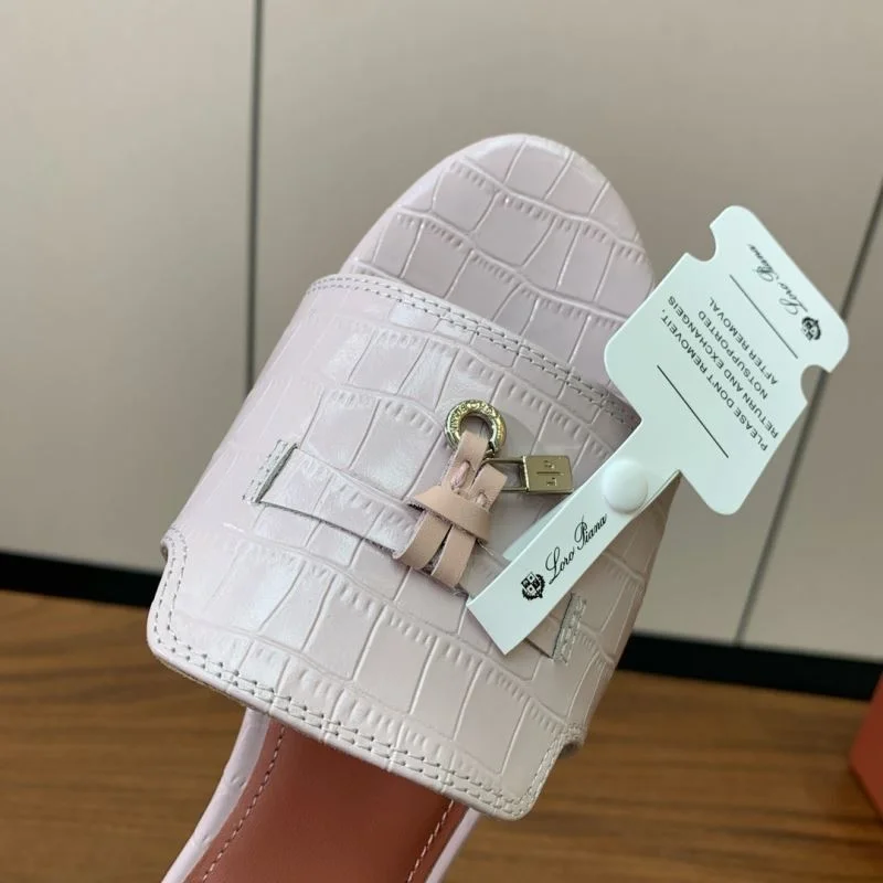Precise copy Loro Piana Sandals
