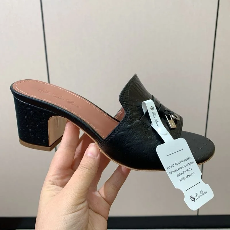 Precise copy Loro Piana Sandals