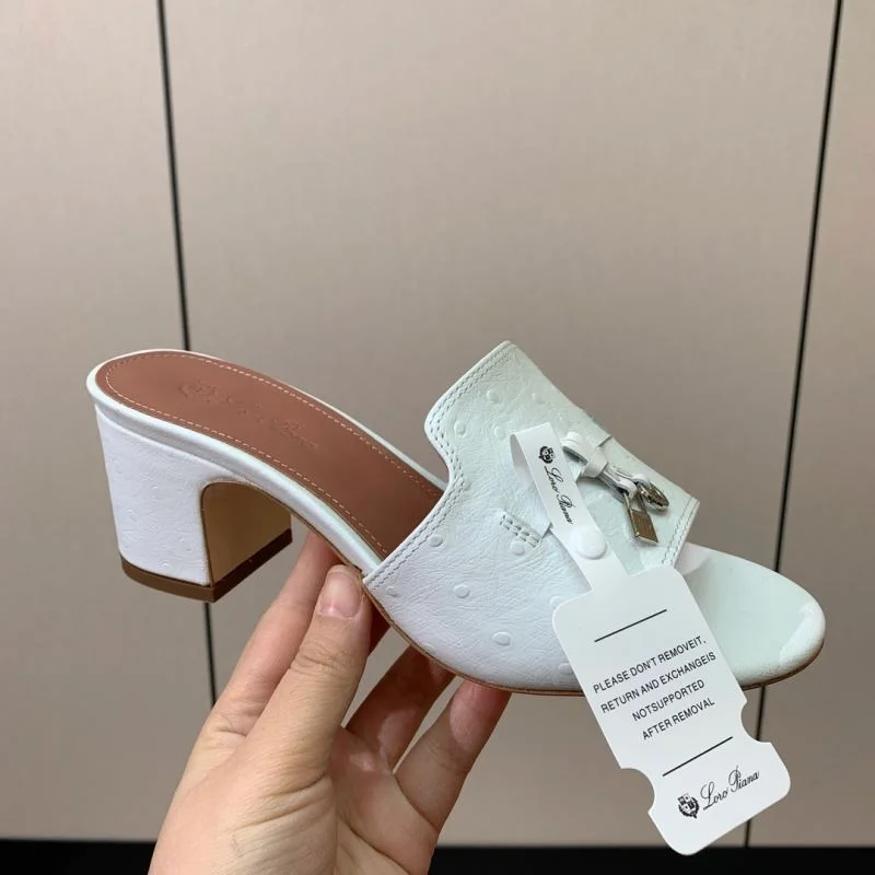 Top mirror Loro Piana Sandals