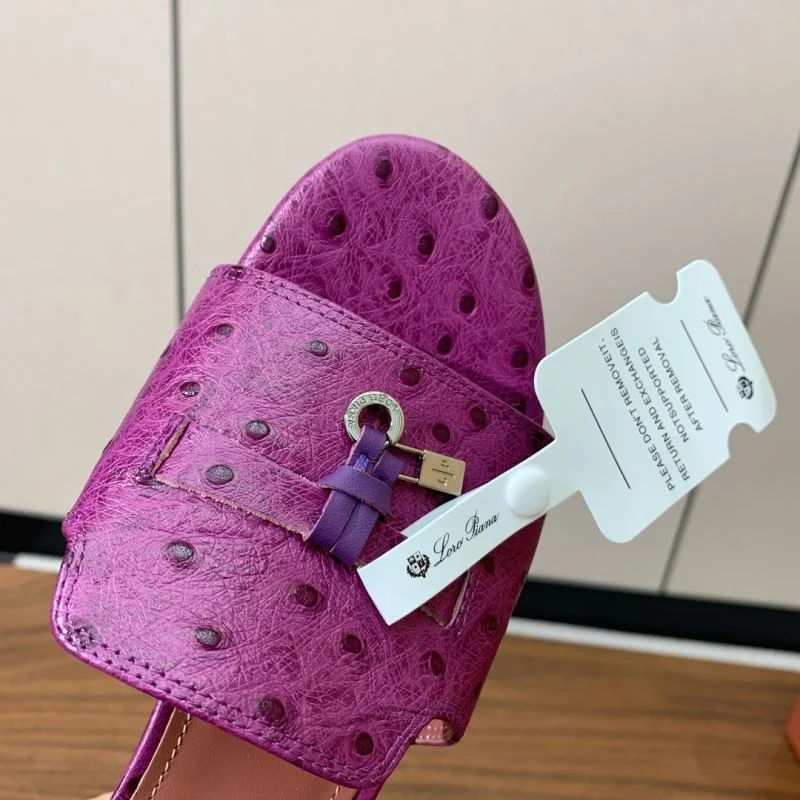Exact replica Loro Piana Sandals