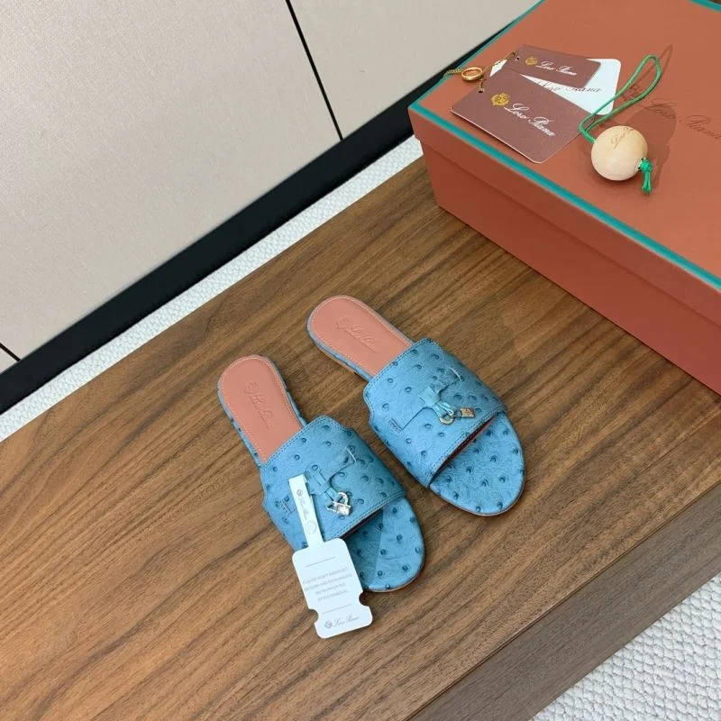 Low-cost Loro Piana Sandals