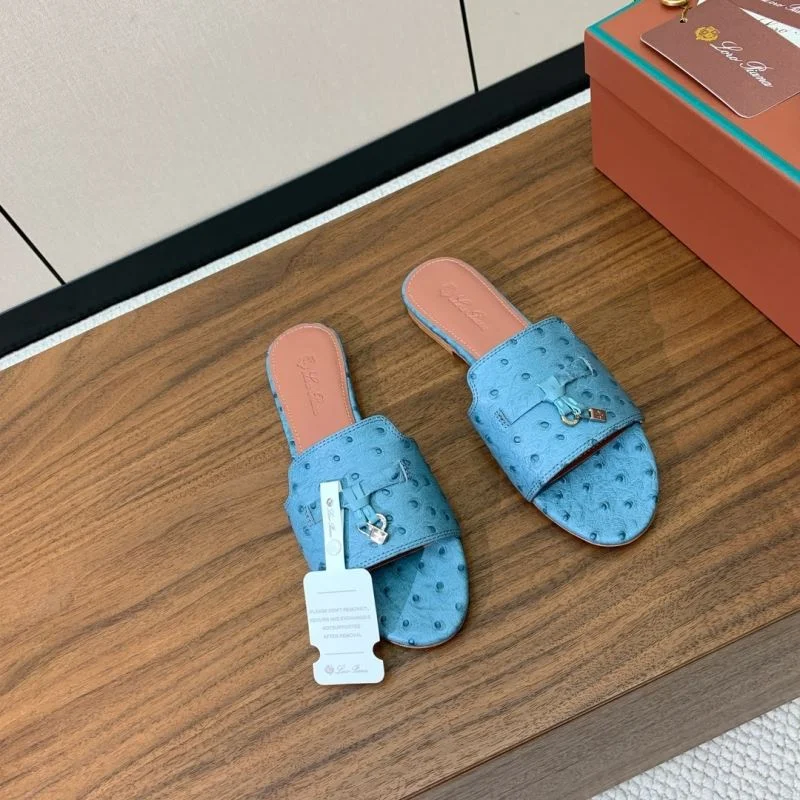 Low-cost Loro Piana Sandals